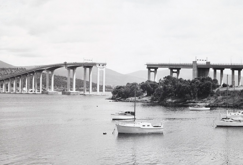 Making the Crossing: Roy Bridges, Tasmania and Me « timm in type